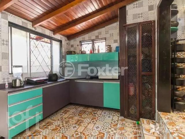 Casa / Sobrado para Venda em Porto Alegre/RS Tristeza 5 Quartos