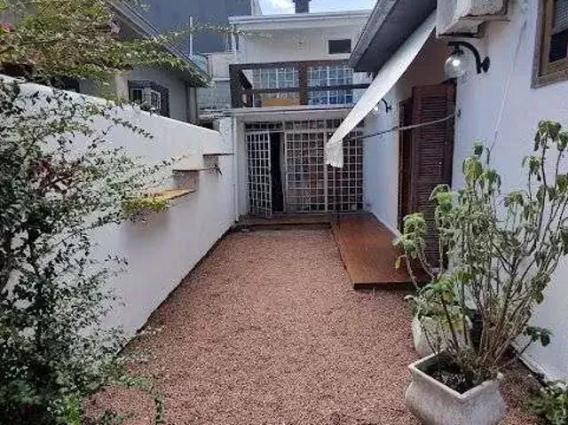 Casa / Sobrado para Venda em Porto Alegre/RS Tristeza 2 Quartos