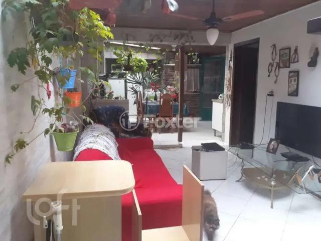 Casa / Sobrado para Venda em Porto Alegre/RS Tristeza 2 Quartos