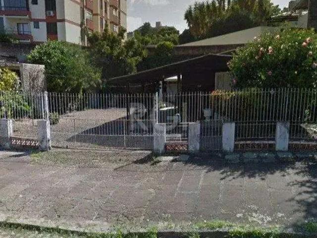 Casa / Sobrado para Venda em Porto Alegre/RS Tristeza 2 Quartos