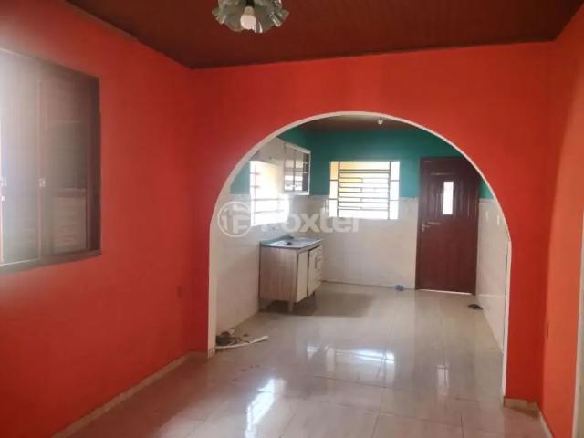 Casa / Sobrado para Venda em Porto Alegre/RS Tristeza 2 Quartos