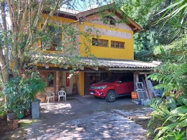 Casa / Sobrado para Venda em Porto Alegre/RS Tristeza 2 Quartos