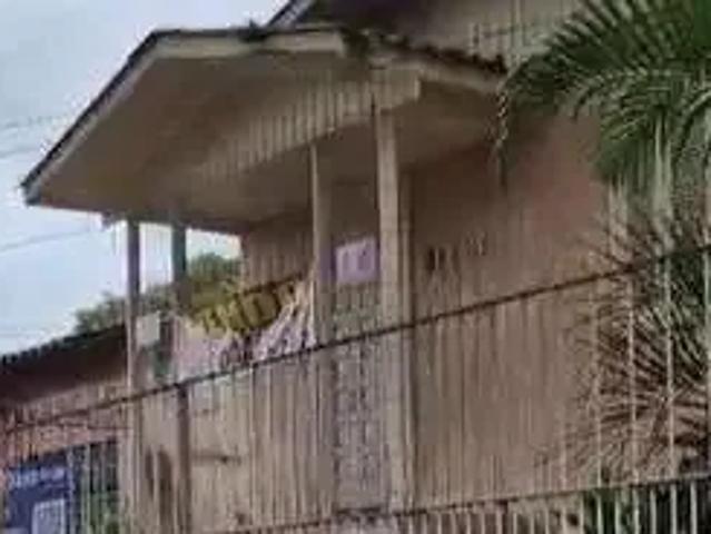 Casa / Sobrado para Venda em Porto Alegre/RS Tristeza 2 Quartos