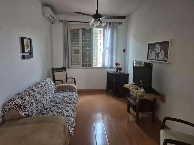 Casa / Sobrado para Venda em Porto Alegre/RS Tristeza 2 Quartos