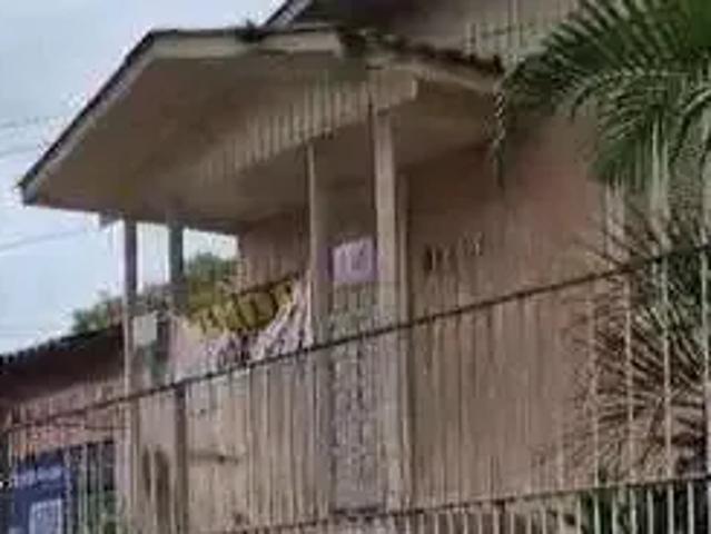 Casa / Sobrado para Venda em Porto Alegre/RS Tristeza 2 Quartos