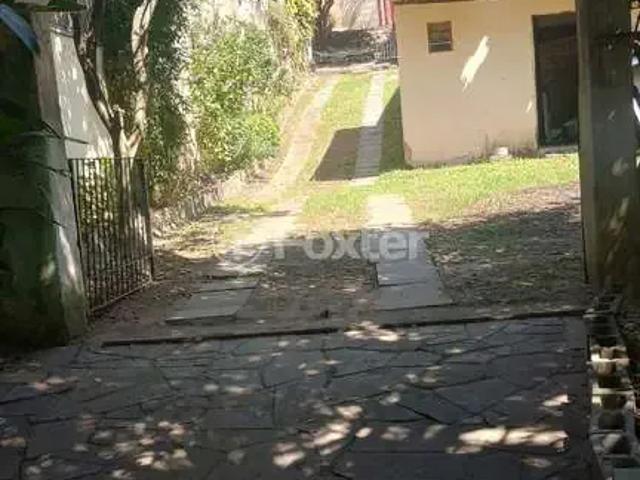 Casa / Sobrado para Venda em Porto Alegre/RS Tristeza 3 Quartos