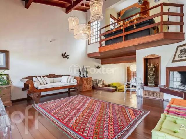 Casa / Sobrado para Venda em Porto Alegre/RS Tristeza 3 Quartos