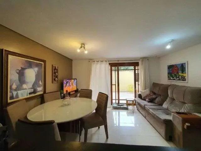 Casa / Sobrado para Venda em Porto Alegre/RS Tristeza 3 Quartos