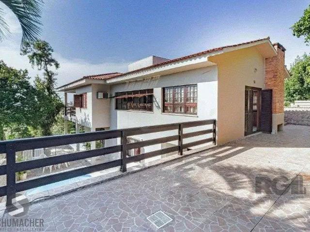 Casa / Sobrado para Venda em Porto Alegre/RS Tristeza 3 Quartos