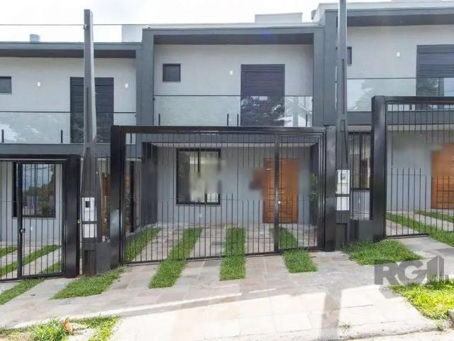 Casa / Sobrado para Venda em Porto Alegre/RS Tristeza 3 Quartos