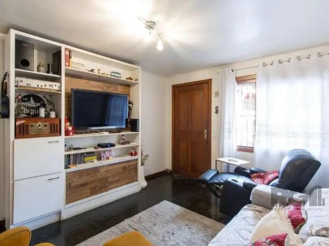 Casa / Sobrado para Venda em Porto Alegre/RS Tristeza 3 Quartos