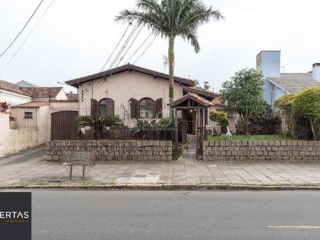Casa / Sobrado para Venda em Porto Alegre/RS Tristeza 3 Quartos