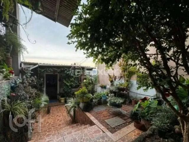 Casa / Sobrado para Venda em Porto Alegre/RS Tristeza 3 Quartos