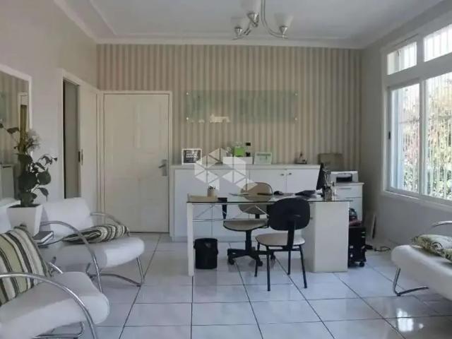 Casa / Sobrado para Venda em Porto Alegre/RS Tristeza 3 Quartos
