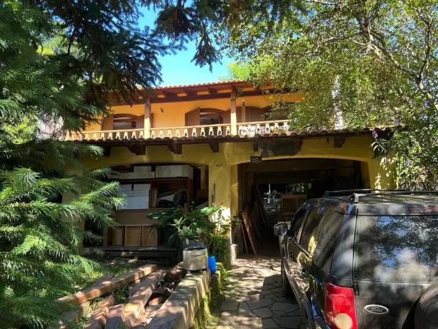 Casa / Sobrado para Venda em Porto Alegre/RS Tristeza 3 Quartos
