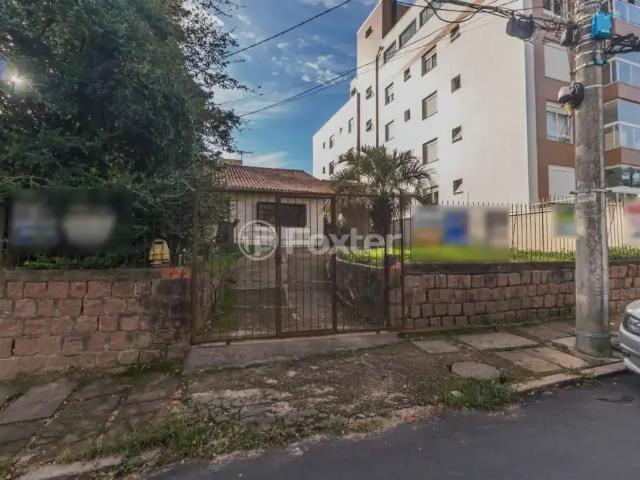 Casa / Sobrado para Venda em Porto Alegre/RS Tristeza 3 Quartos