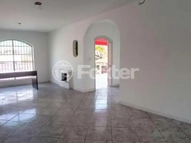 Casa / Sobrado para Venda em Porto Alegre/RS Tristeza 3 Quartos