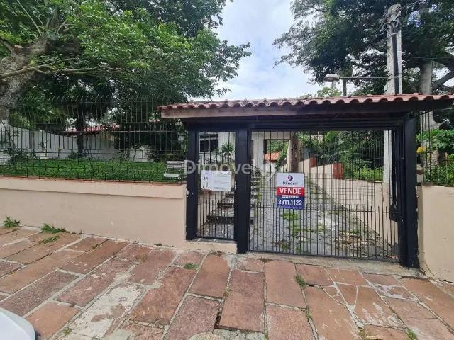 Casa / Sobrado para Venda em Porto Alegre/RS Tristeza 3 Quartos