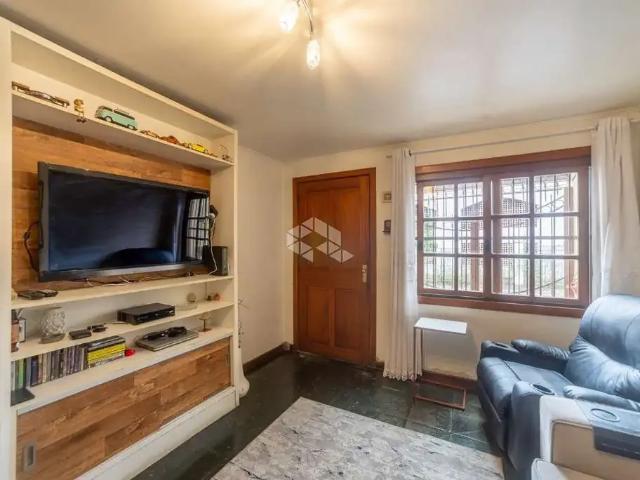 Casa / Sobrado para Venda em Porto Alegre/RS Tristeza 3 Quartos