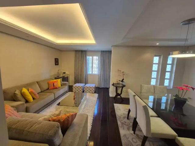 Casa / Sobrado para Venda em Porto Alegre/RS Tristeza 3 Quartos
