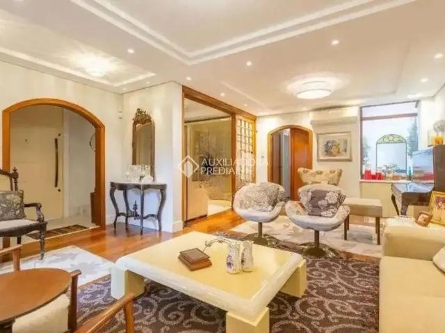 Casa / Sobrado para Venda em Porto Alegre/RS Tristeza 3 Quartos
