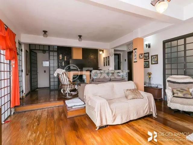 Casa / Sobrado para Venda em Porto Alegre/RS Tristeza 3 Quartos