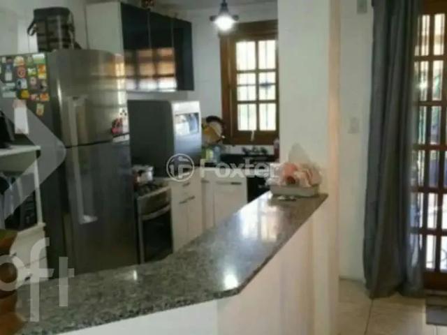 Casa / Sobrado para Venda em Porto Alegre/RS Tristeza 3 Quartos