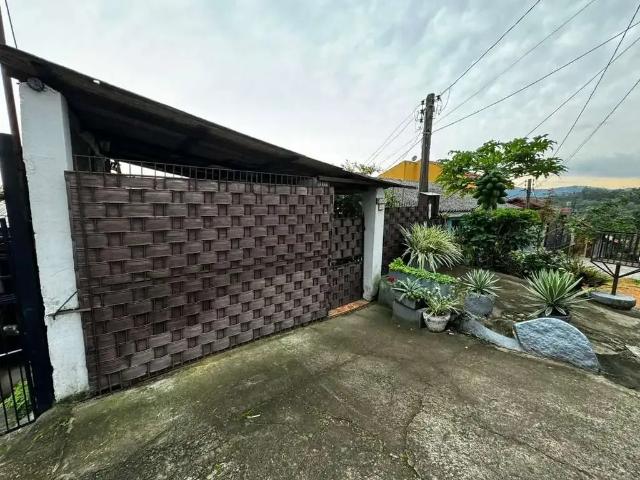 Casa / Sobrado para Venda em Porto Alegre/RS Tristeza 3 Quartos