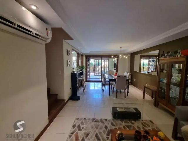 Casa / Sobrado para Venda em Porto Alegre/RS Tristeza 3 Quartos