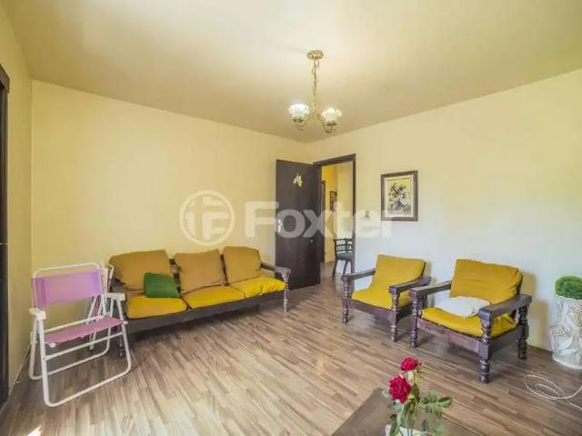 Casa / Sobrado para Venda em Porto Alegre/RS Tristeza 3 Quartos