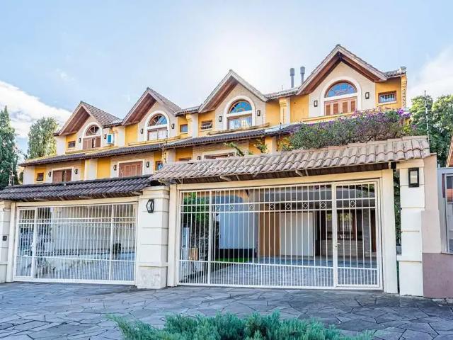 Casa / Sobrado para Venda em Porto Alegre/RS Tristeza 3 Quartos