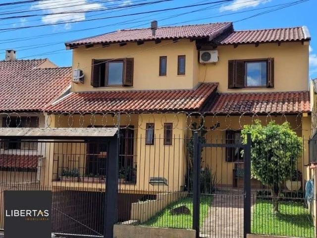 Casa / Sobrado para Venda em Porto Alegre/RS Tristeza 3 Quartos