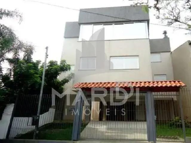Casa / Sobrado para Venda em Porto Alegre/RS Tristeza 3 Quartos