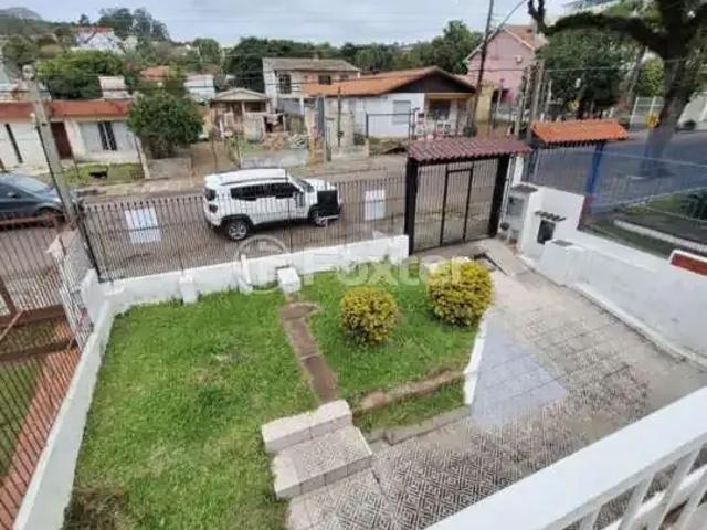 Casa / Sobrado para Venda em Porto Alegre/RS Tristeza 3 Quartos