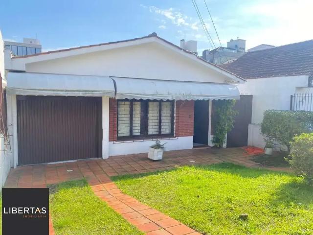 Casa / Sobrado para Venda em Porto Alegre/RS Tristeza 3 Quartos