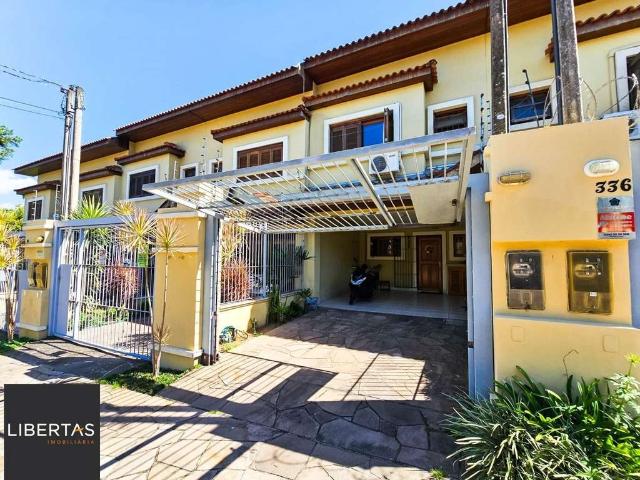 Casa / Sobrado para Venda em Porto Alegre/RS Tristeza 3 Quartos