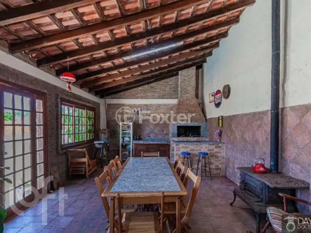 Casa / Sobrado para Venda em Porto Alegre/RS Tristeza 3 Quartos