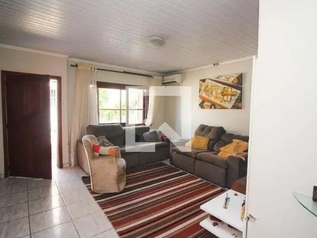 Casa / Sobrado para Venda em Porto Alegre/RS Tristeza 3 Quartos