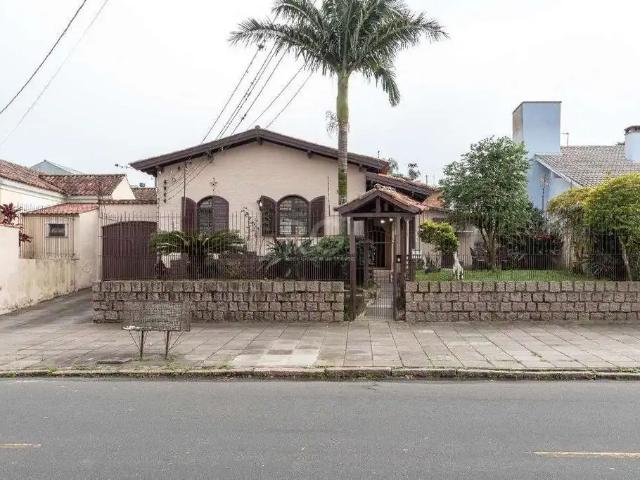 Casa / Sobrado para Venda em Porto Alegre/RS Tristeza 3 Quartos
