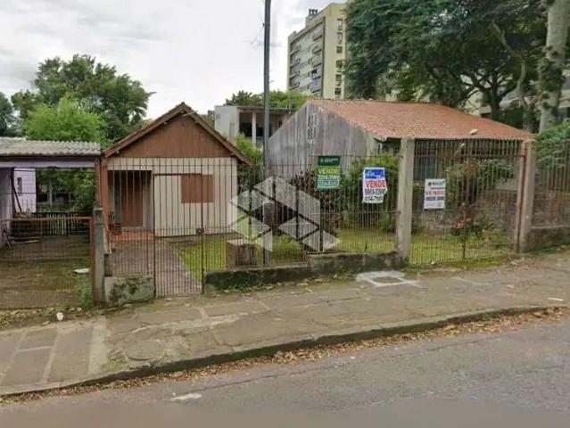Casa / Sobrado para Venda em Porto Alegre/RS Tristeza 3 Quartos