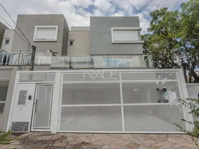 Casa / Sobrado para Venda em Porto Alegre/RS Tristeza 3 Quartos