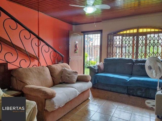 Casa / Sobrado para Venda em Porto Alegre/RS Tristeza 3 Quartos