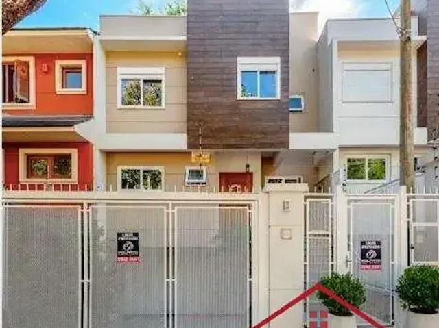 Casa / Sobrado para Venda em Porto Alegre/RS Tristeza 3 Quartos