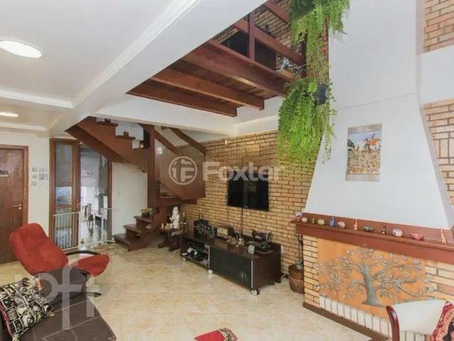 Casa / Sobrado para Venda em Porto Alegre/RS Tristeza 3 Quartos