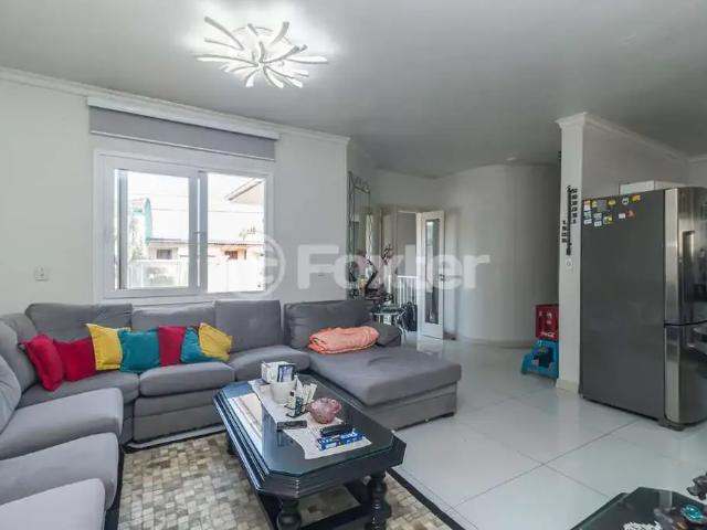 Casa / Sobrado para Venda em Porto Alegre/RS Vila Nova 3 Quartos