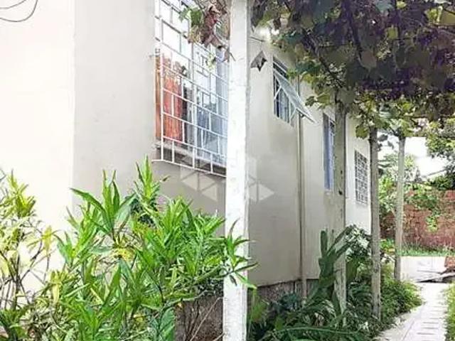 Casa / Sobrado para Venda em Porto Alegre/RS Vila Nova 2 Quartos