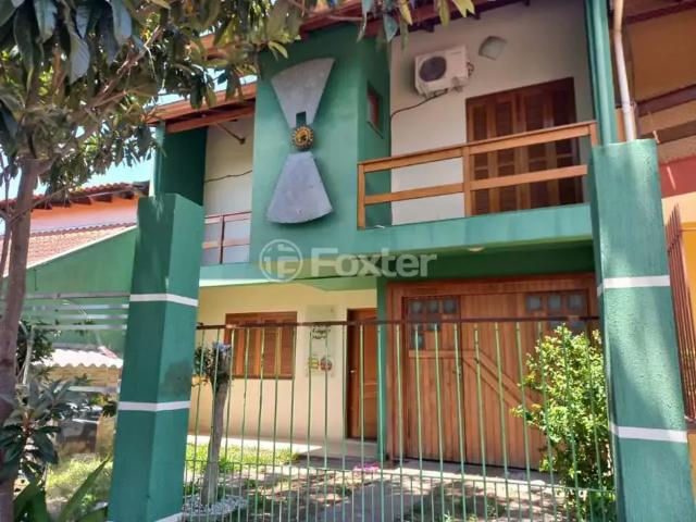 Casa / Sobrado para Venda em Porto Alegre/RS Vila Nova 3 Quartos