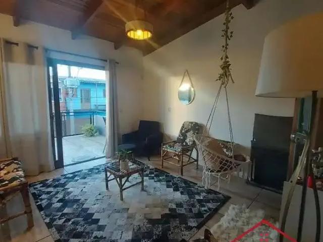 Casa / Sobrado para Venda em Porto Alegre/RS Vila Nova 2 Quartos