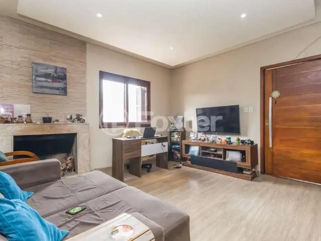Casa / Sobrado para Venda em Porto Alegre/RS Vila Nova 6 Quartos