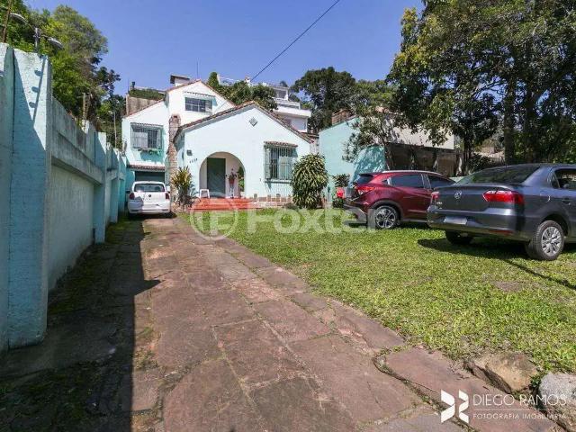 Casa / Sobrado para Venda em Porto Alegre/RS Vila Assunção 3 Quartos